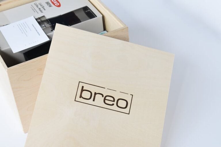 BREO BOX Review (2023): Useful Tech Tidbits or Too Much?