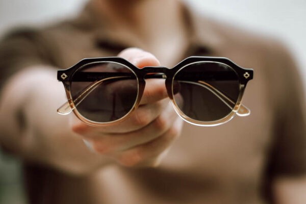 11 Stylish Men's Glasses Trends in 2023: Level Up Your Look