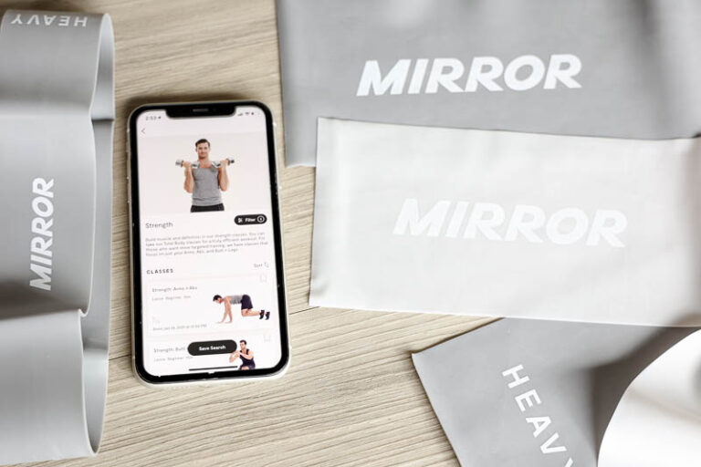 Lululemon MIRROR Review (2023): The Fairest of them All?